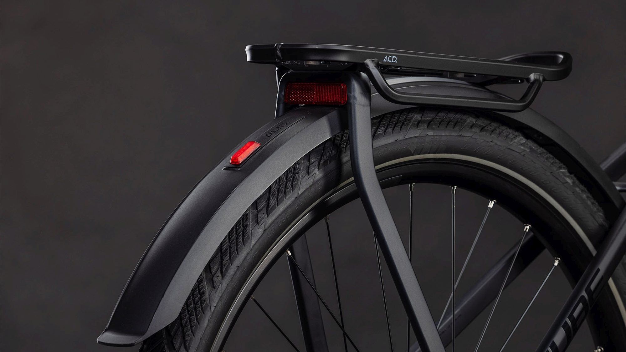 CUBE KATHMANDU HYBRID PRO 800 COAL/BLACK – cubestores.nl